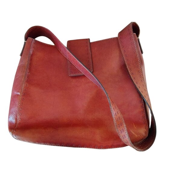 Fossil | Bags | Vintage Red Fossil Leather Shoulder Handbag Purse ...